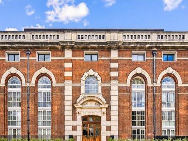 2 Bedroom Apartment For Sale In Great West Road, London