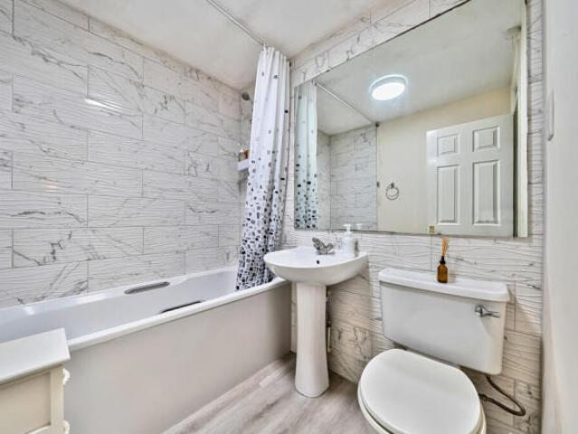 2 bedroom apartment for sale in Green Ridges, Headington, Oxford, OX3