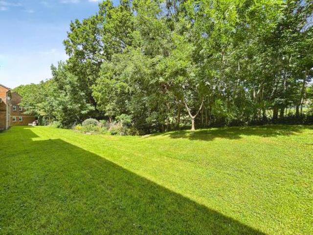 2 bedroom apartment for sale in Greenway Lane, Charlton Kings, Cheltenham, GL52