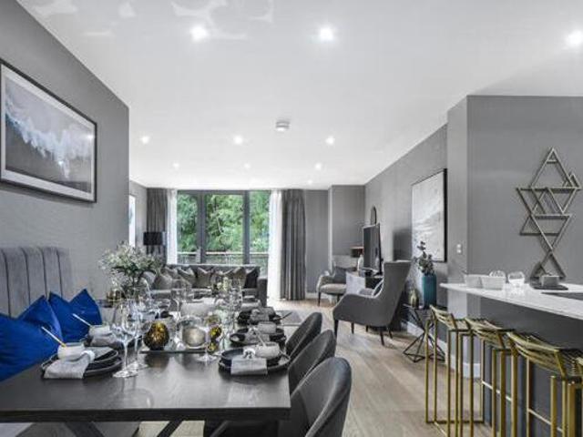 2 Bedroom Apartment For Sale In Greenwich