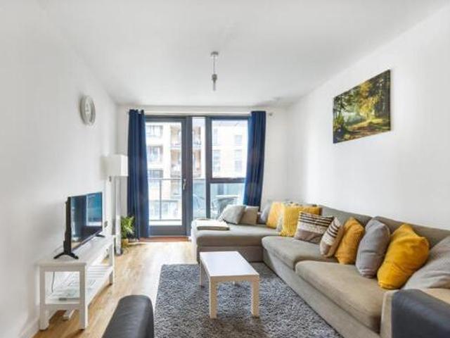 2 Bedroom Apartment For Sale In Greenwich, London