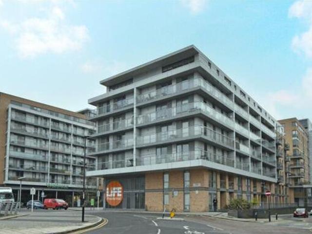 2 Bedroom Apartment For Sale In Greenwich, London