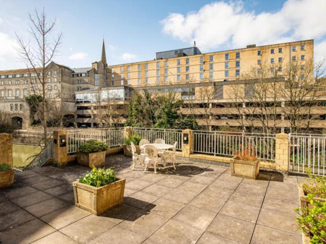 2 bedroom apartment for sale in Grove Street, Bath, BA2