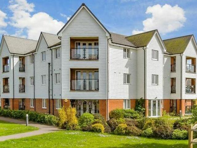 2 Bedroom Apartment For Sale In Hythe