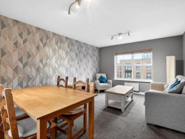 2 bedroom apartment for sale in Hallfield Road, York, YO31