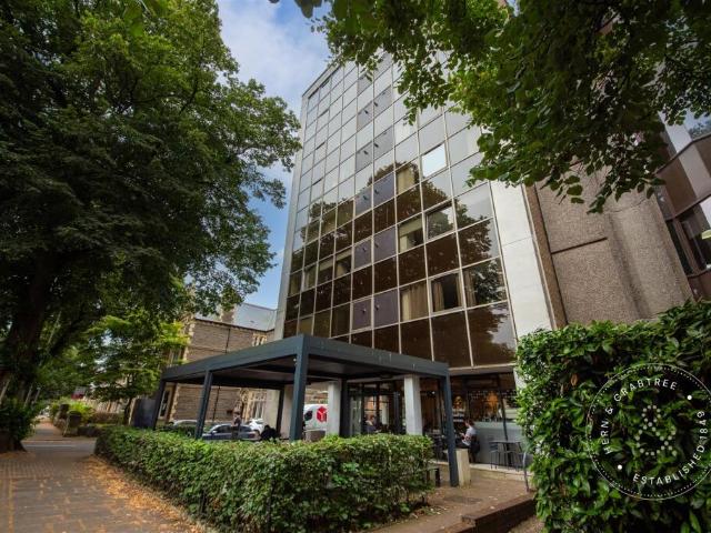 2 bedroom apartment for sale in Hamilton Street, Pontcanna, Cardiff, CF11