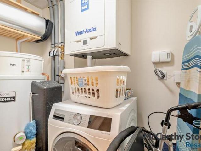 2 bedroom apartment for sale in Hampton Place, Hampton Close, Shirley, Southampton SO15 5SB, SO15