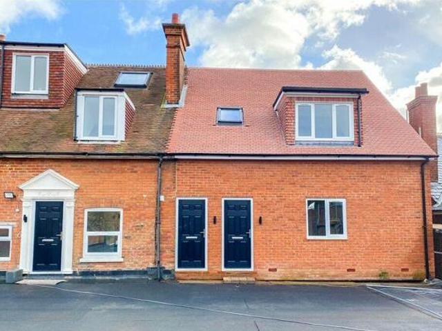 2 Bedroom Apartment For Sale In Hampshire