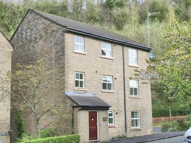 2 Bedroom Apartment For Sale In Hamson Drive, Bollington