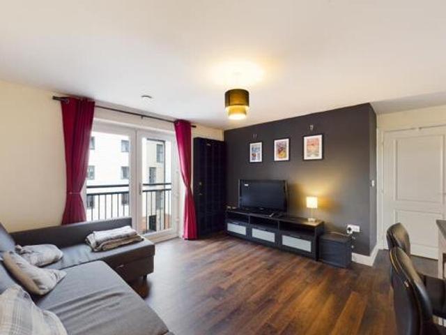 2 Bedroom Apartment For Sale In Hanley, Stoke on trent