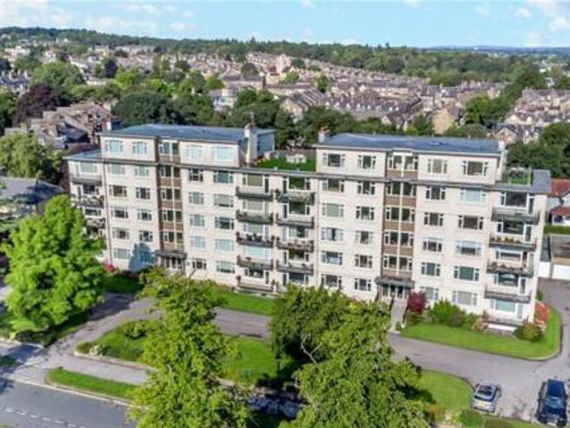 2 Bedroom Apartment For Sale In Harrogate, North Yorkshire