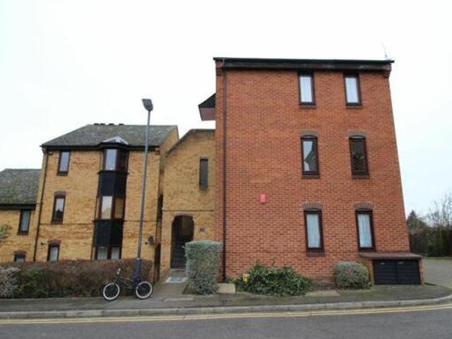 2 Bedroom Apartment For Sale In Harrow