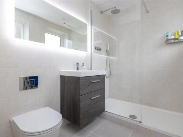 2 bedroom apartment for sale in Haven Road, Canford Cliffs, Poole, Dorset, BH13