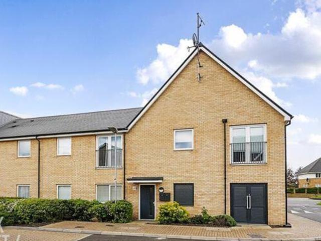 2 Bedroom Apartment For Sale In Haven Road, Rainham