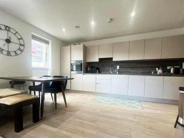 2 Bedroom Apartment For Sale In Hendon