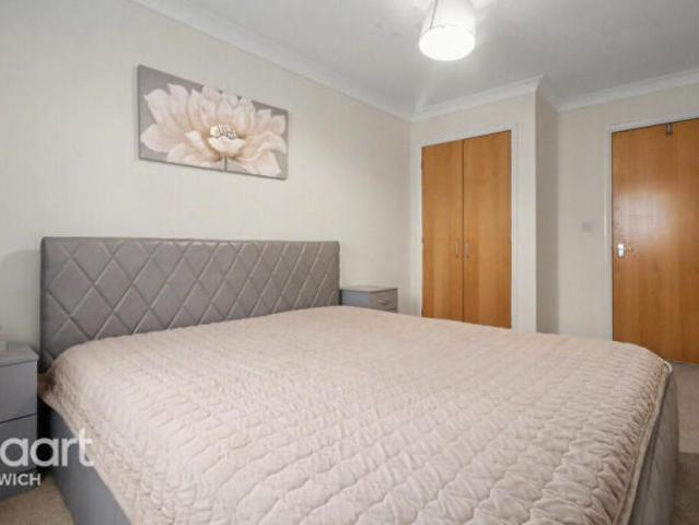 2 bedroom apartment for sale in Hening Avenue, Ipswich, IP3