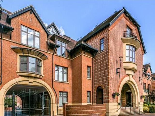 2 Bedroom Apartment For Sale In Henley on thames, Oxfordshire