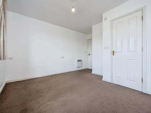 2 bedroom apartment for sale in Henley Road, Bedford, MK40