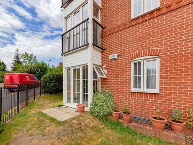 2 Bedroom Apartment For Sale In Henley Road
