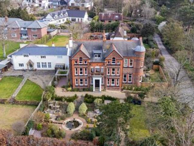 2 Bedroom Apartment For Sale In Heswall