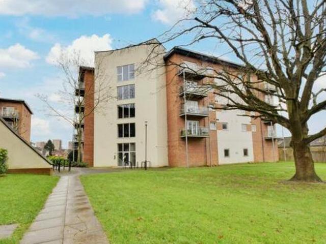 2 Bedroom Apartment For Sale In Hertfordshire