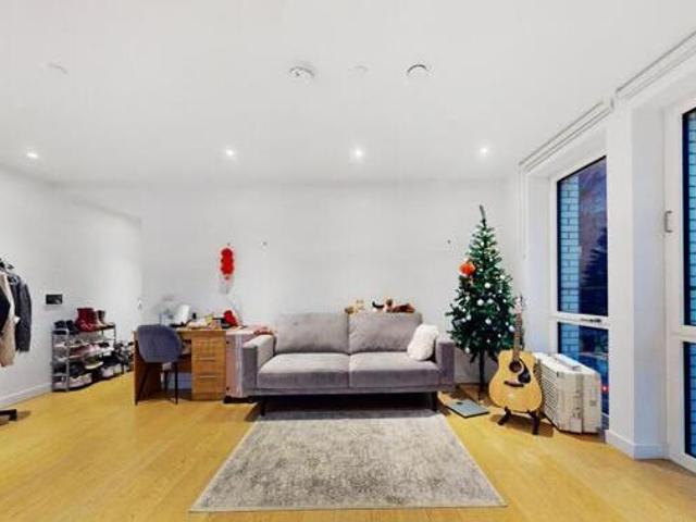 2 Bedroom Apartment For Sale In Heygate Street, London