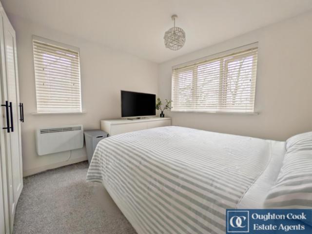 2 bedroom apartment for sale in Hickory Close, Coventry, CV2 2NY, CV2
