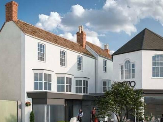 2 bedroom apartment for sale in High Street Thornbury Bristol BS35