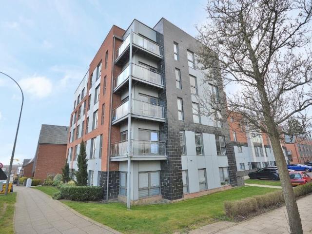 2 bedroom apartment for sale in High Street, Upton, Northampton, NN5