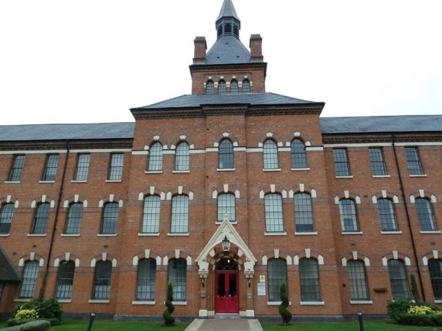 2 bedroom apartment for sale in Highcroft Hall, Erdington, B23