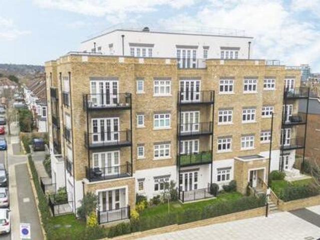 2 Bedroom Apartment For Sale In Hillgrove House, High Street