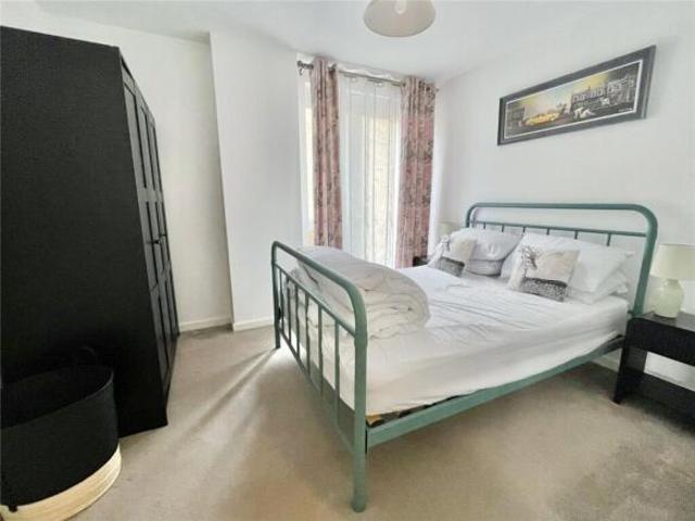 2 bedroom apartment for sale in Hills Road, Cambridge, CB2