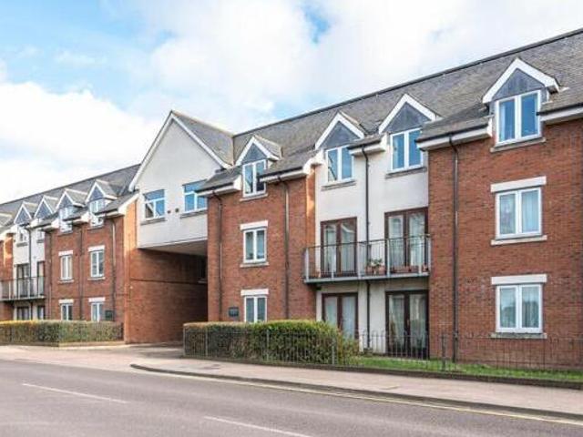 2 Bedroom Apartment For Sale In Hitchin