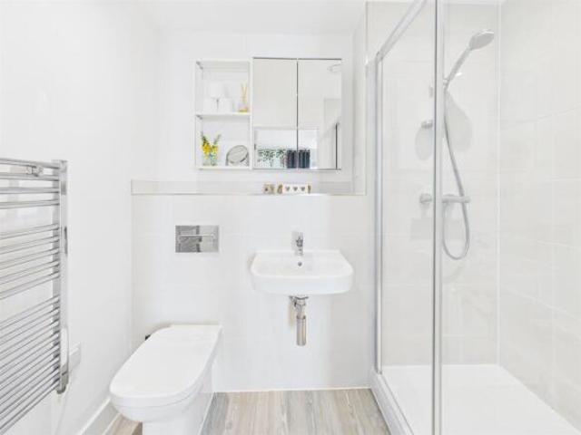 2 bedroom apartment for sale in Hobbs Way, Gloucester, GL2