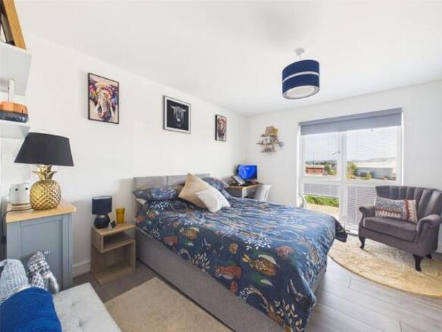 2 bedroom apartment for sale in Hobbs Way, Gloucester, Gloucestershire, GL2