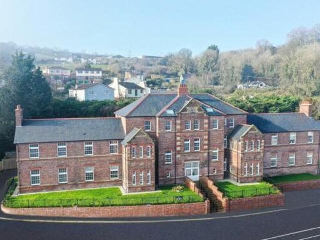 2 Bedroom Apartment For Sale In Holywell Manor, Old Chester Road