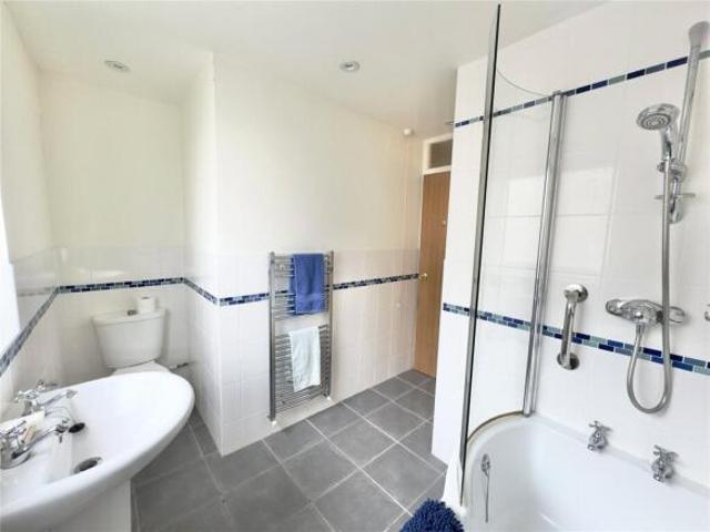2 bedroom apartment for sale in Hoscote Park, West Kirby, Wirral, Merseyside, CH48
