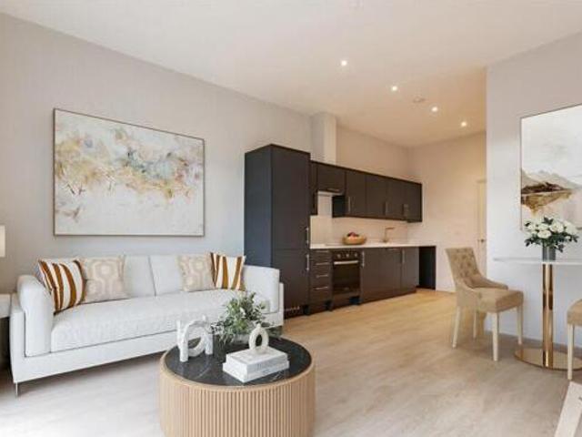 2 Bedroom Apartment For Sale In Hornchurch