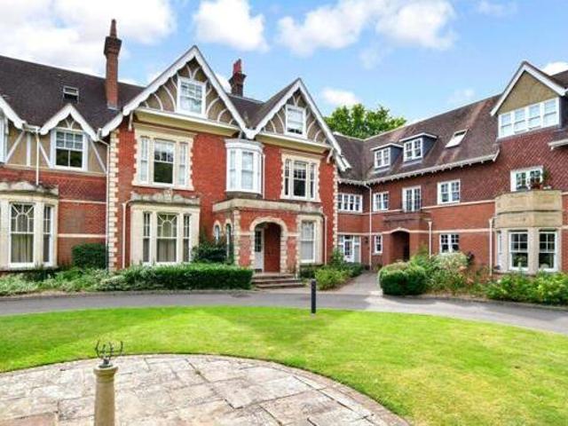 2 Bedroom Apartment For Sale In Horley