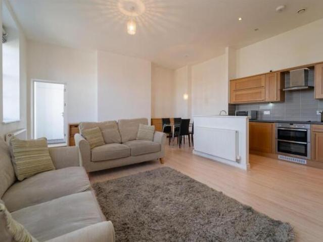 2 bedroom apartment for sale in Houseman Crescent, West Didsbury, M20
