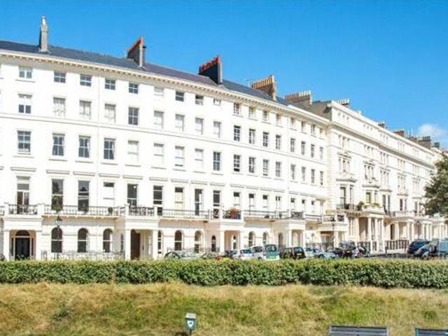 2 Bedroom Apartment For Sale In Hove, East Sussex