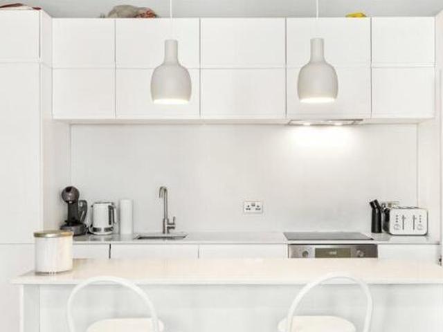 2 Bedroom Apartment For Sale In Hove, East Sussex