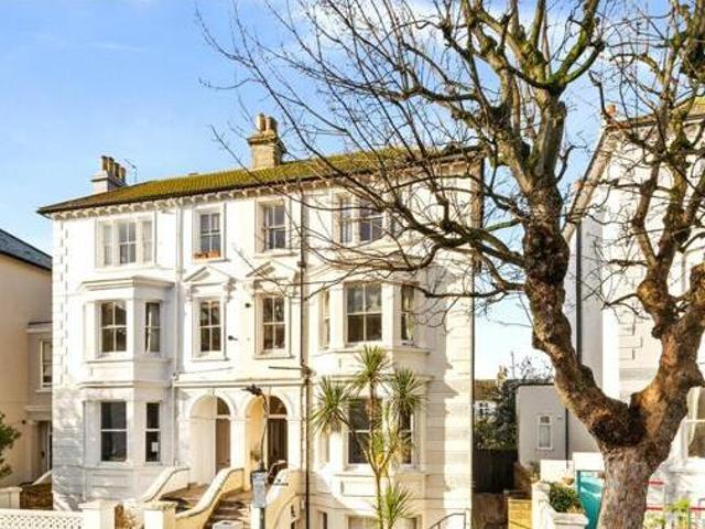2 Bedroom Apartment For Sale In Hove, East Sussex