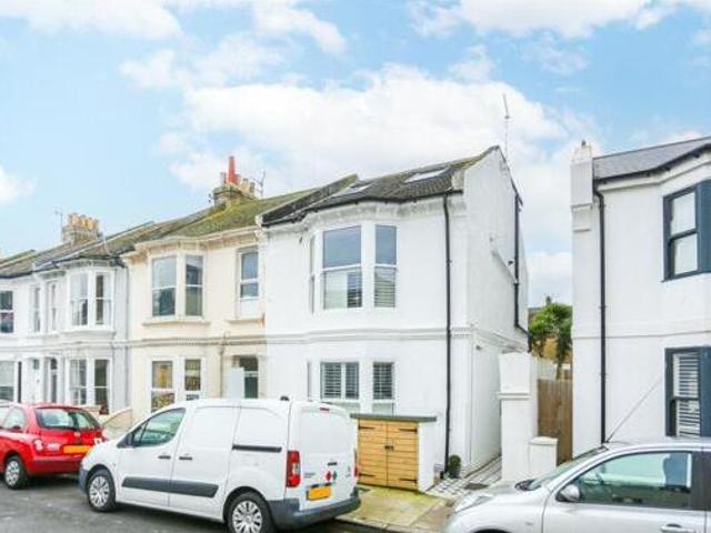 2 Bedroom Apartment For Sale In Hove, East Sussex