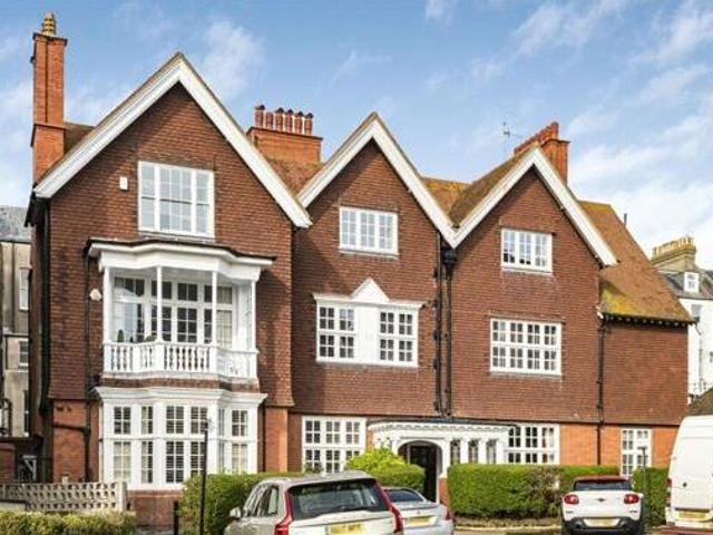 2 Bedroom Apartment For Sale In Hove, East Sussex