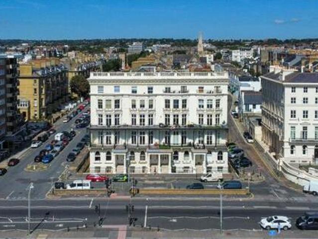 2 Bedroom Apartment For Sale In Hove, East Sussex
