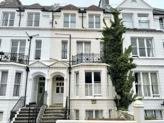 2 Bedroom Apartment For Sale In Hove, East Sussex