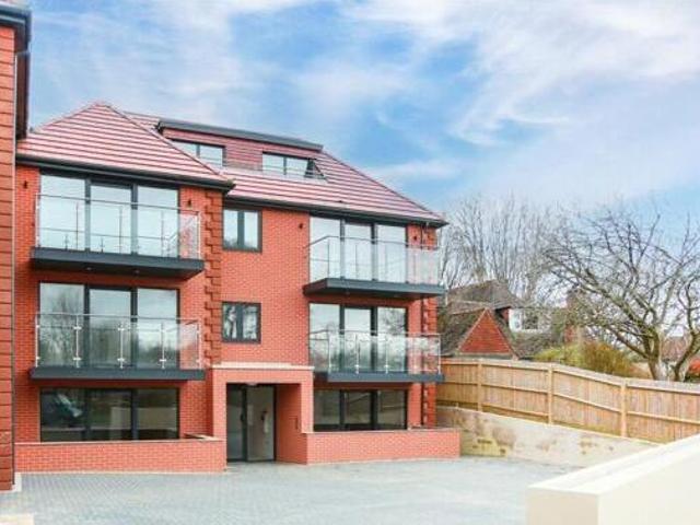 2 Bedroom Apartment For Sale In Hove, East Sussex
