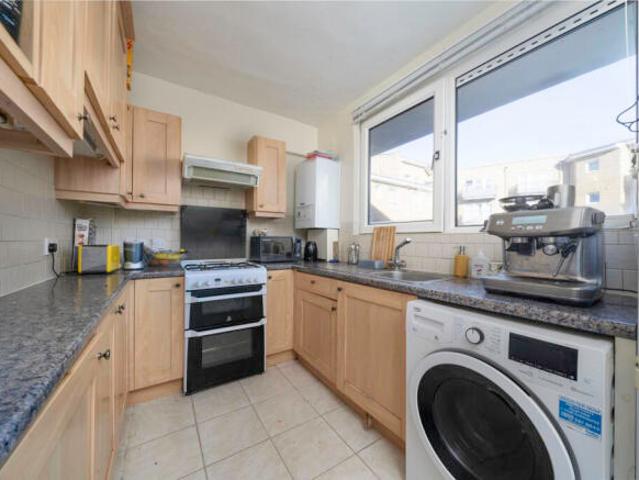 2 bedroom apartment for sale in Hoxton Street, London, N1