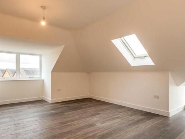 2 bedroom apartment for sale in Ivydene Avenue, Whitstable, Kent CT5 3FS, CT5